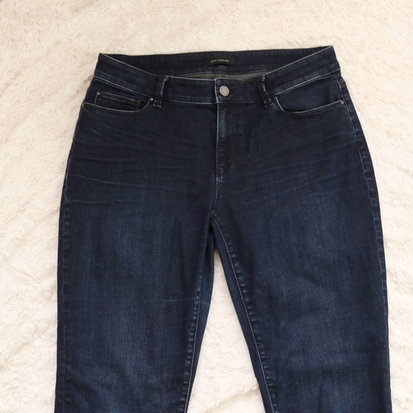 Ann Taylor | Jeans | New Ann Taylor The Slim Curvy Fit Dark Jeans | Poshmark
